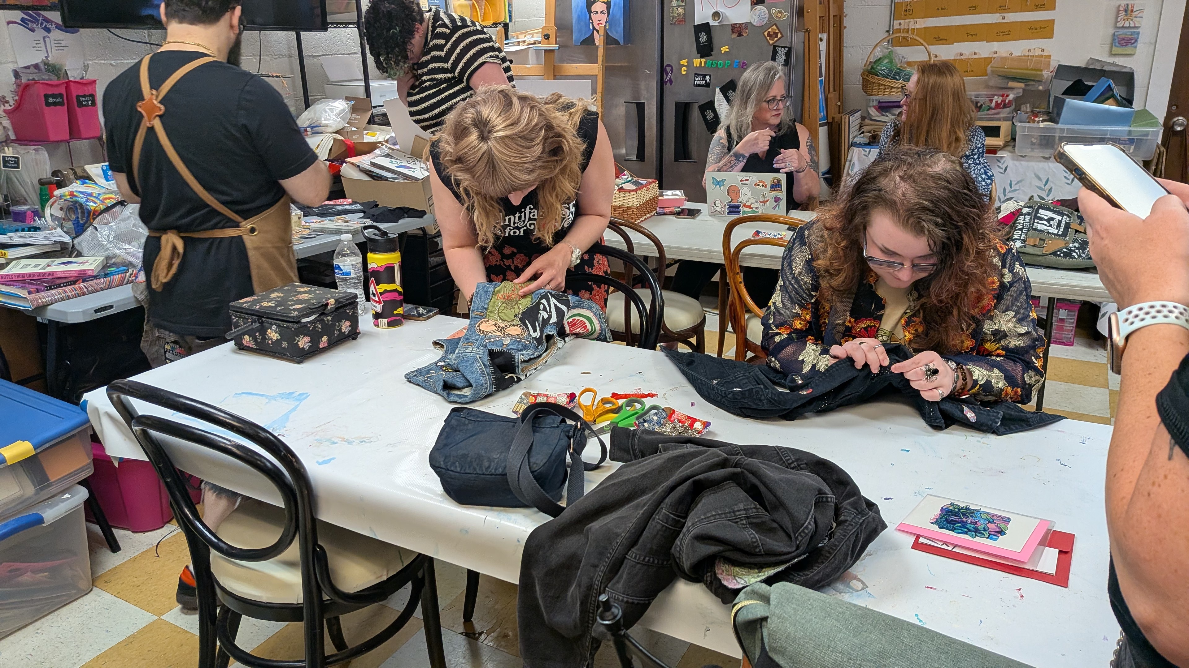 Art Hive, LLC – Creative Reuse & Art Center